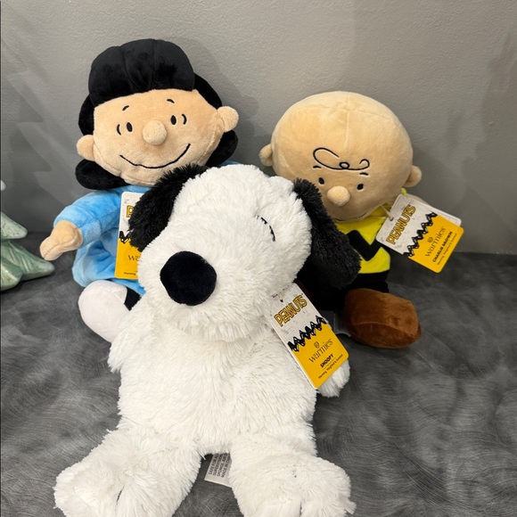 Warmies | Toys | Peanuts Snoopy And Friends Stuffed Animal Set | Poshmark